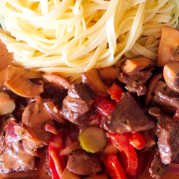 Filet Stroganoff | deliciously.ch